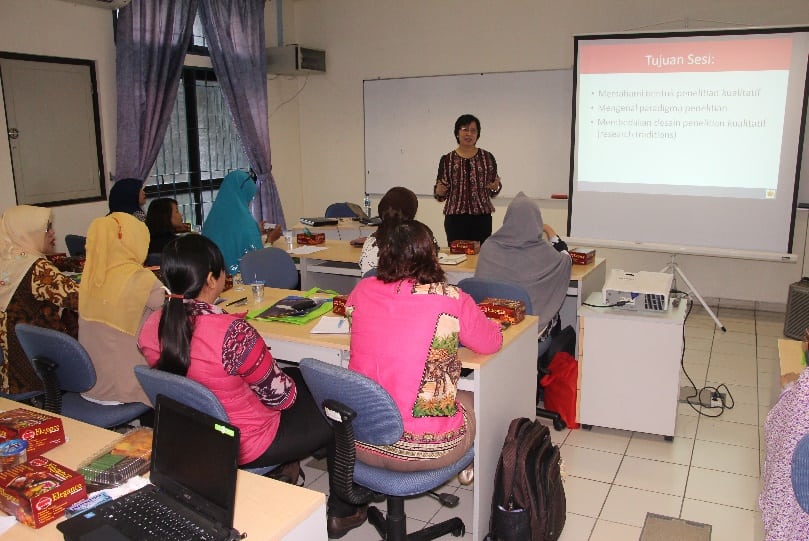 Pelatihan Penelitian dengan Metode Kualitatif – HDSS Fakultas Kedokteran UGM